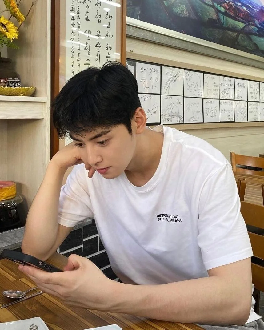 잘생긴 얼굴 vs 멋있는 몸 - Nuuthang